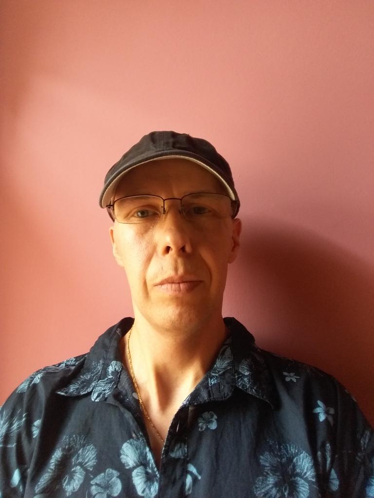 Csaba, 48 éves Budapest VII. kerületi társkereső férfi (77628)